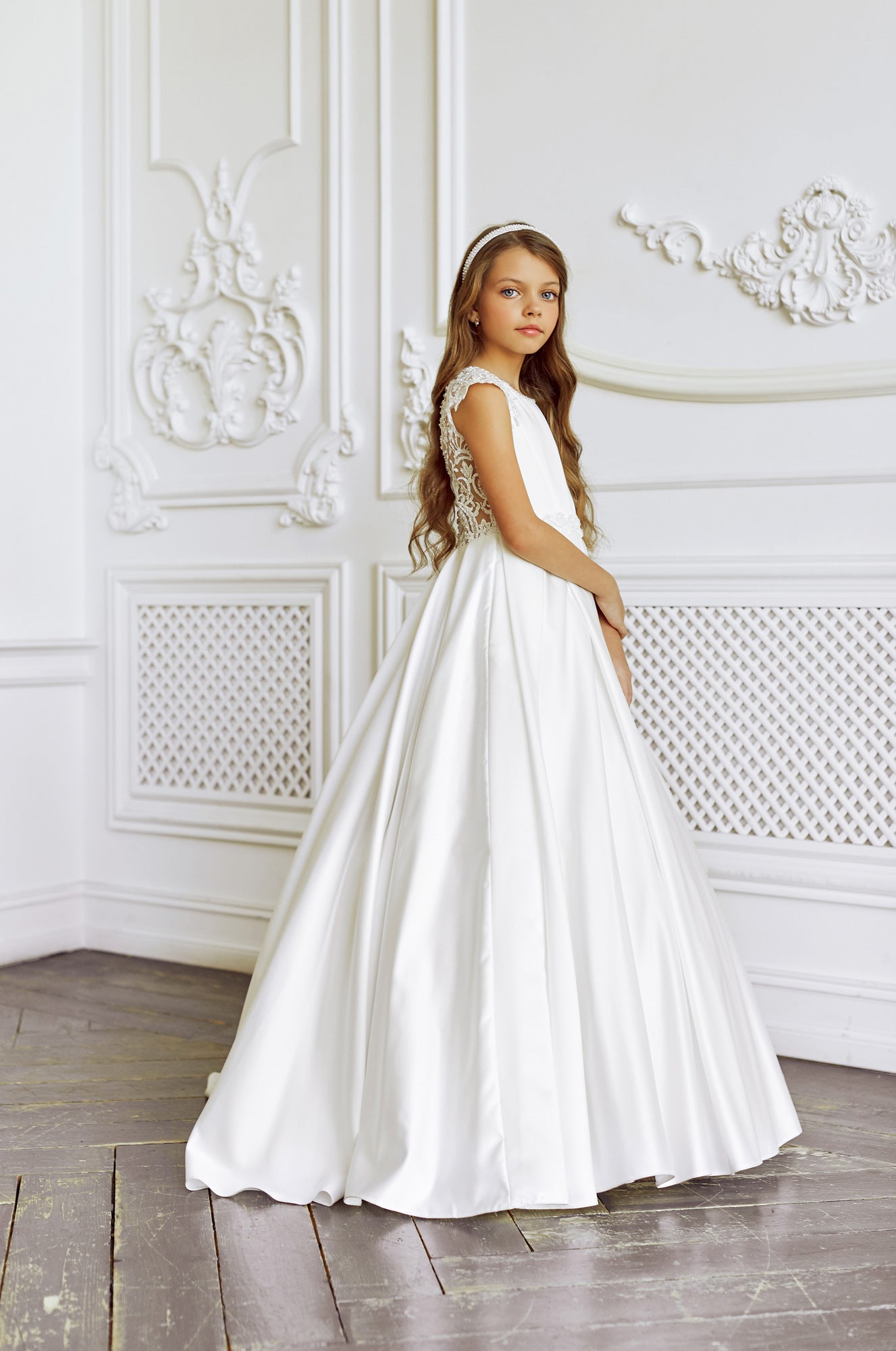 First Communion Beaded Lace Back Classic Dress – Mia Bambina Boutique